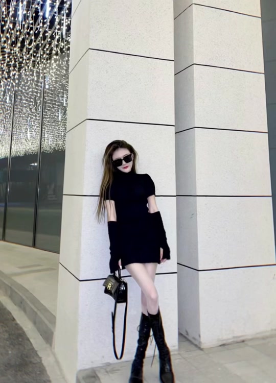 💌ʰᵅᵖᵖʸ ／𝚗𝚒𝚌𝚎 𝚍𝚊𝚢 💘#韩艺Hyi.#凹凸有致 #完美身材 #穿出女人味 #美出高级感 - 抖音