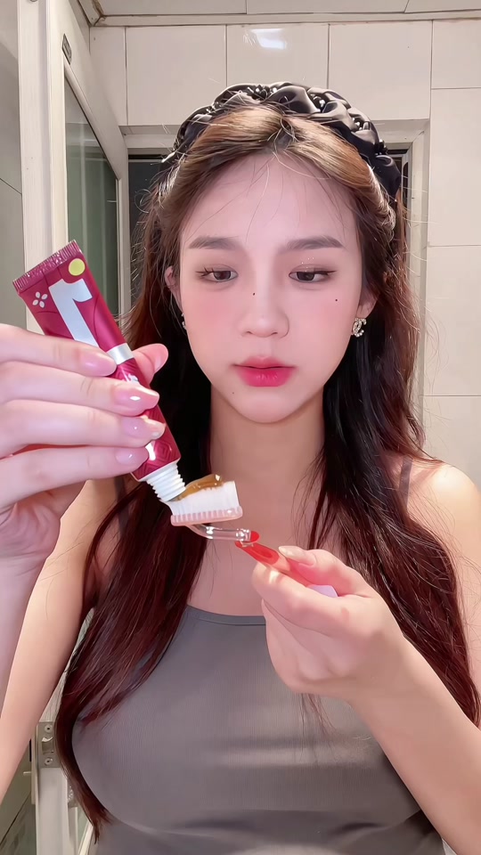 吃不胖的周周（月子中）的抖音 - 抖音